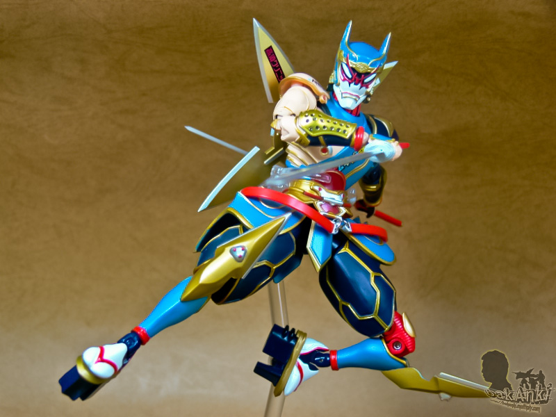 bakAnki: [FiguReview] SHFiguarts Origami Cyclone
